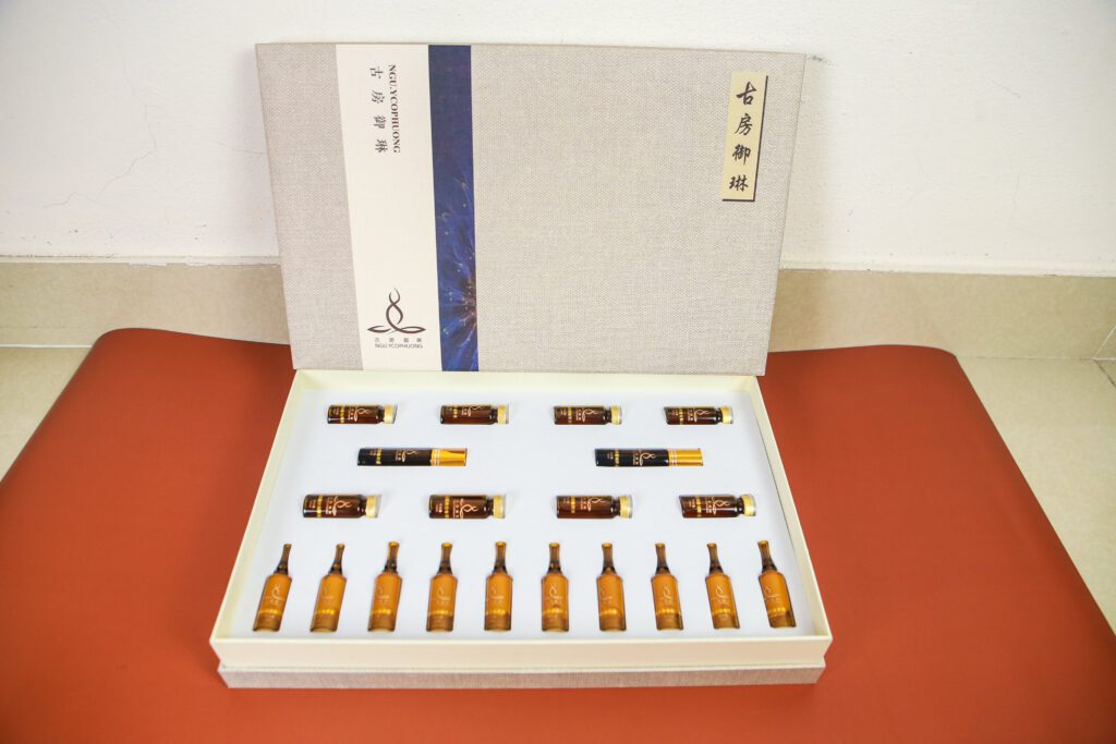 TOU BU QING TOU ZHI CUI TAO - Ngự Y Cổ Phương